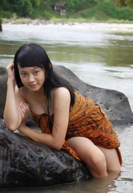 Universal Gadis Desa Seksi