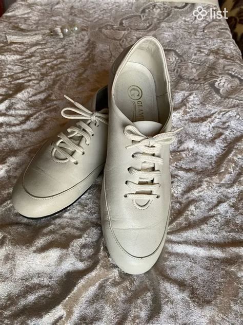 Շատ հարմար և որակով Կանացի կոշիկներ List Am