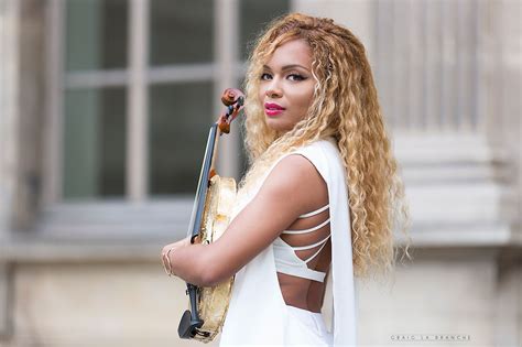 Mapy Violinist The Violin Queen