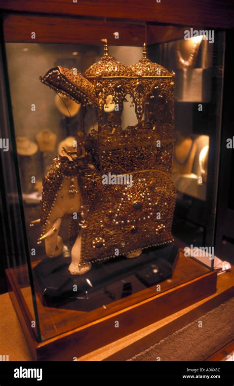 Kohinoor Diamond In British Museum
