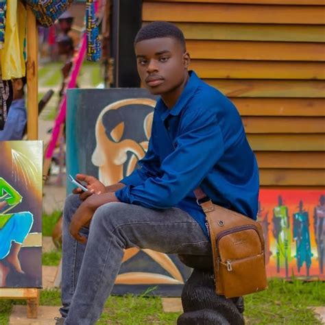 Tunga Iamtunga • Threads Say More