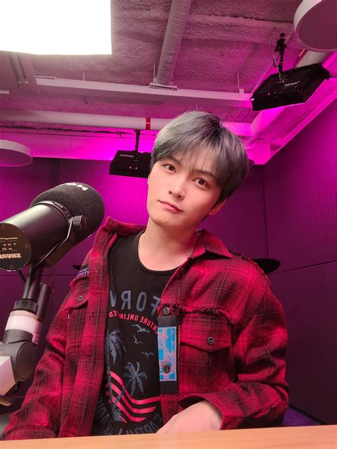 Jyj Now 김재중 의 야간작업실 스페셜 호스트 마지막날😢 잠시후 11시🕚 마지막이 아쉽지