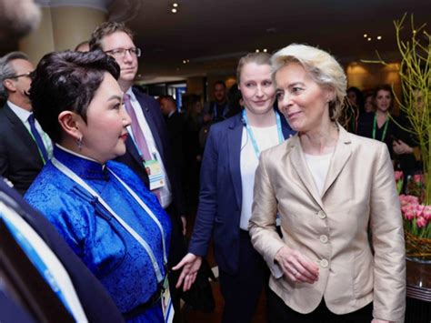 Гадаад харилцааны сайд Б Батцэцэг аюулгүй байдлын асуудлаарх Мюнхений бага хуралд оролцож байна