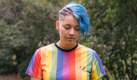 what does non binary mean toby barron therapy