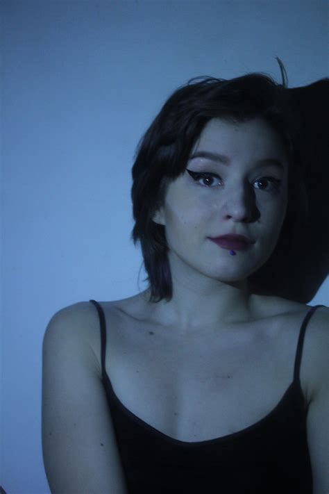 Viktorija Tramp Medium