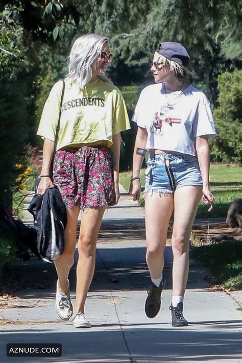 Dylan Meyer And Kristen Stewart On A Romantic Stroll This Morning In Los Feliz Aznude