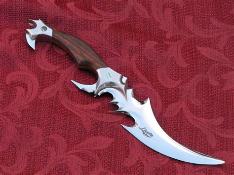 Curved Fantasy Blade By Licataknives On Deviantart Fantasy Blade