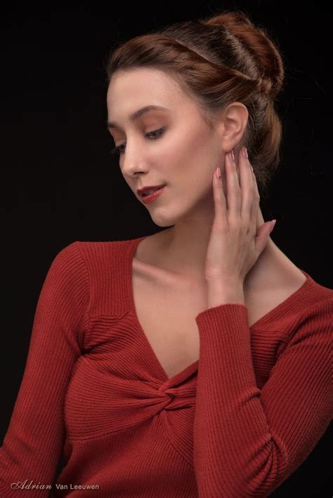 The Delightful Daria Fashion Model By Adrian Van Leeuwen On Youpic