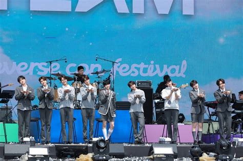 Andteam 위버스콘서 컴백무대 선공개방시혁x프란츠 Firework 등 3곡 첫 선 전자신문