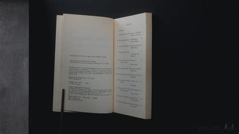 A Tolkien Compass 1975 Lotr Arts