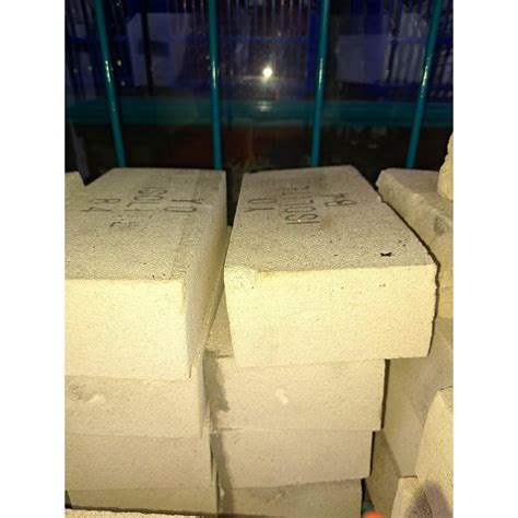 C1 【新長定 キ070130 13 8 】耐火レンガ B4 イソライト サイズ115×230×65m M 石川屋コスモ1号店 通販 Yahoo ショッピング