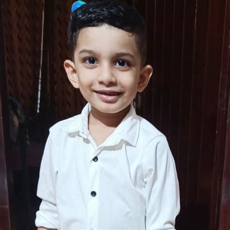 Nimnas Nihaan Youtube