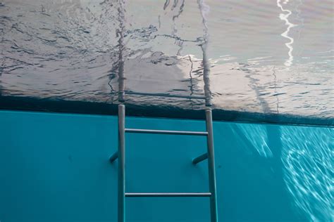 무료 이미지 바다 물 대양 웨이브 수중 선 반사 푸른 5616x3744 78298 무료 이미지 Pxhere