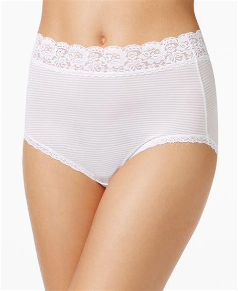 Vanity Fair Flattering Lace Stretch Brief Underwear 13281 Also