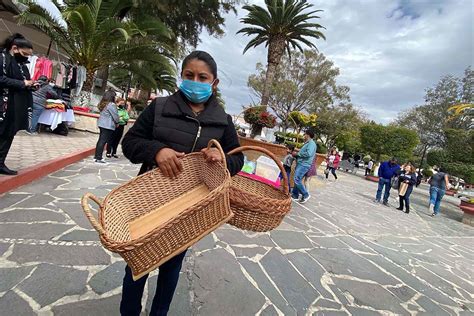 Hacen En Querétaro Canasta Gigante Para Mantener Viva Tradición Del Tejido