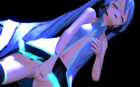 Mmd Violet Hair Cutie Masturbates Pierced Knockers Male Masturbator