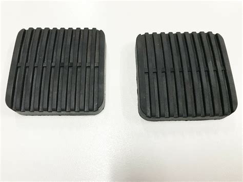 Clutch Pedal Cover Empi Pedal Pad Set Of 3 For Vw Beetle Bus Ghia