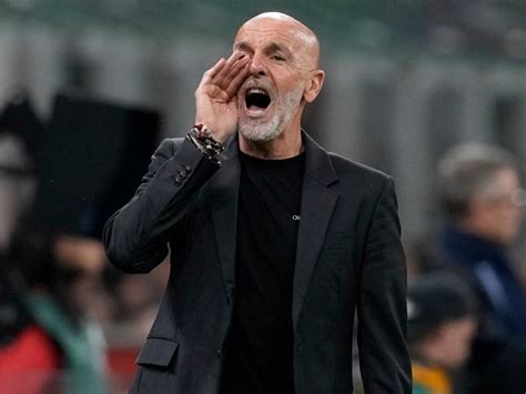 Stefano Pioli Tegaskan Ac Milan Perlu Waspadai Juventus Liga Olahraga