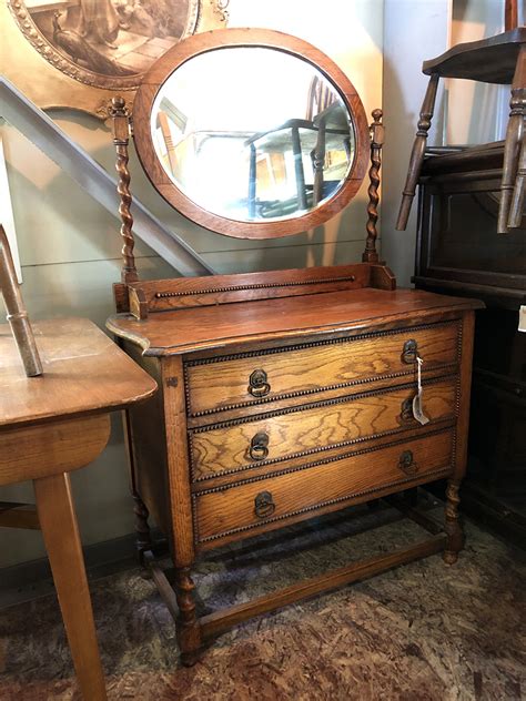 13 121 빈티지 발리 트위스트 드레싱 테이블