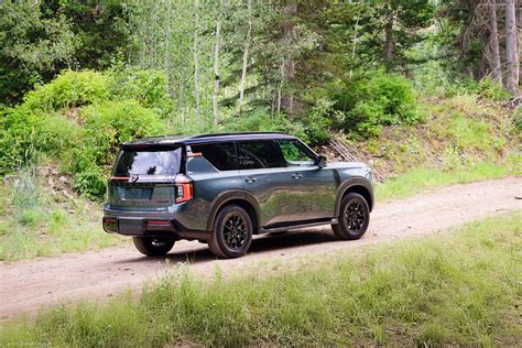 2025 Nissan Armada PRO 4X Stunning HD Photos Videos Specs Features