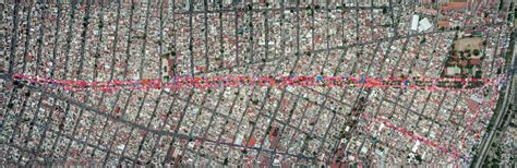 El Tianguis De Lujo Donde Se Pueden Conseguir Gorras Originales En 200 Pesos Infobae