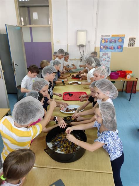 Пекмез са чоколадом OШ Mирослав Антић Београд