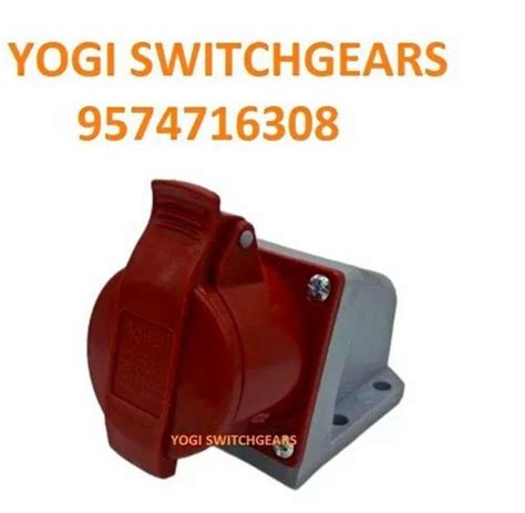 32a 5 Pin Industrial Plug And Socket Kosmos At ₹ 90 Piece Industrial Plug And Socket In