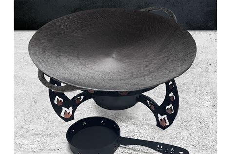 Садж чугунный Davr Metall 40 см с подставкой со съемной угольницей ...