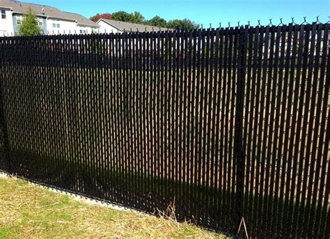 Превращаем забор из сетки-рабицы в забор из металлоштакетника | Блог ...