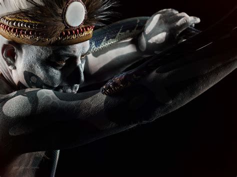 Unbelievable Portraits Of A New Guinea Snake Charmer And His Python Px