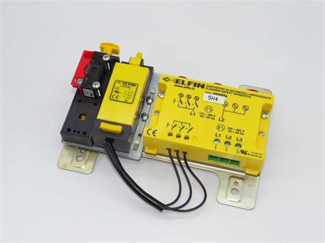 Elfin 050dsl Flashing Safety Apparatus