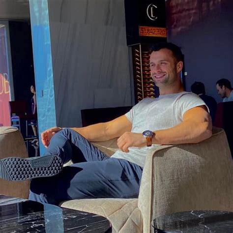 Guide How To Create A Dynamic List Of Textfields Inside A Component