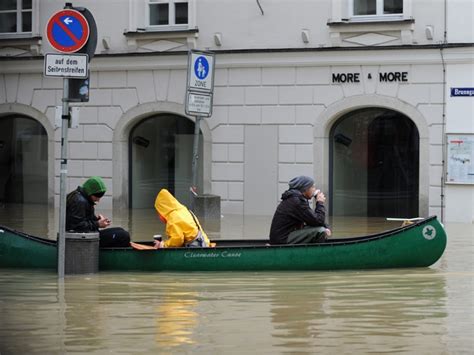 Бедствие в Централна Европа хиляди са евакуирани заради наводнения Nova Bg