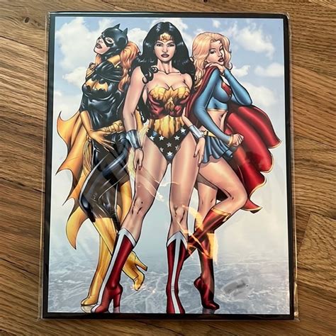 Dc Comics Art Dc Comics Mini Foam Poster Of Wonder Women Batgirl