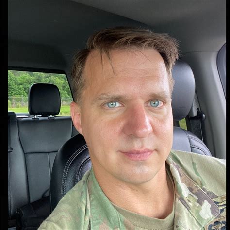 Ryan Clapp Operations Sergeant Us Army Linkedin
