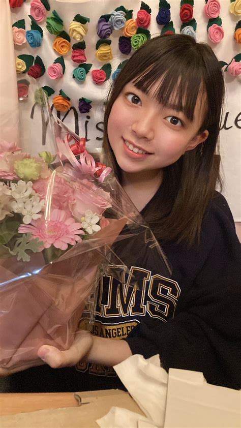 Jsの画像・動画 8 797件 Twitter美少女キッズ画像検索