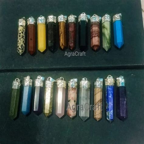 Quartz Crystal Pendant at ₹ 500/piece | Gokulpura | Agra | ID ...