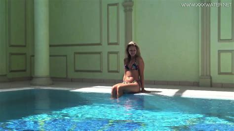 Sexy Mary Kalisy Underwater Erotics Eporner