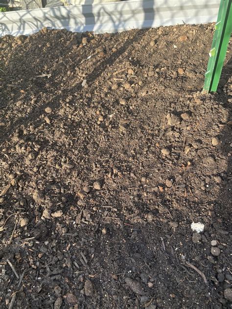 Is My Soil Too Clumpy Rgardening