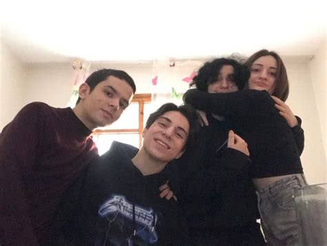 Kevser Adlı Kullanıcının Kevser Panosundaki Pin Aksiyon Pozları