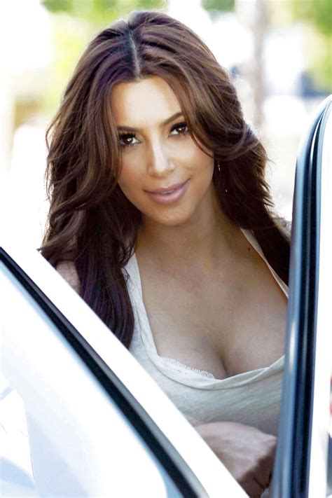 Kim Kardashian Cleavage Candids In Los Angeles Porn Pictures Xxx