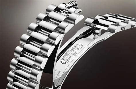 Leather Vs Metal Watch Bands Which Is Right For You