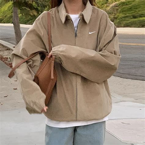 나이키 남녀공용 23fw 오버사이즈핏 카라넥 카키 베이지 코듀로이 집업 자켓 상품 상세 크로켓