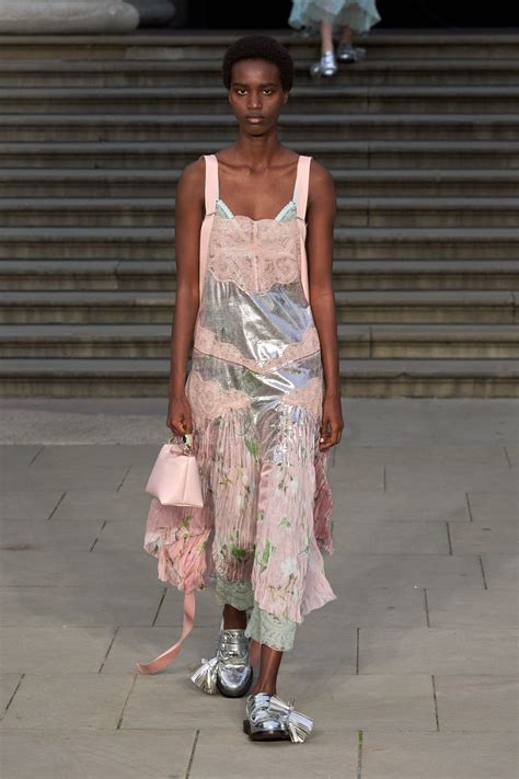 Erdem Spring 2025 Ready To Wear Fashion Shows