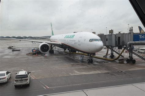 Feels More Like First Class A Review Of Eva Air Business Class On The