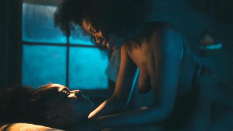 Naked Xosha Roquemore In Im Dying Up Here