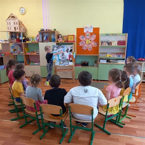 Воспитанники группы Сказка принимают участие во Всероссийской акции Крепка семья сильна