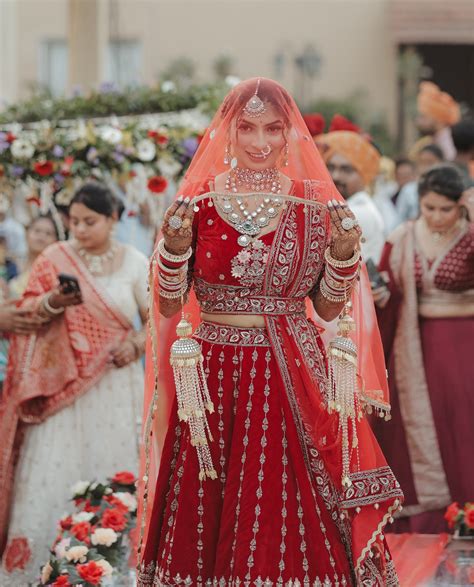 𝐏𝐨𝐨𝐣𝐚 𝐬𝐚𝐡𝐮 Pooja0121 • Instagram Photos And Videos