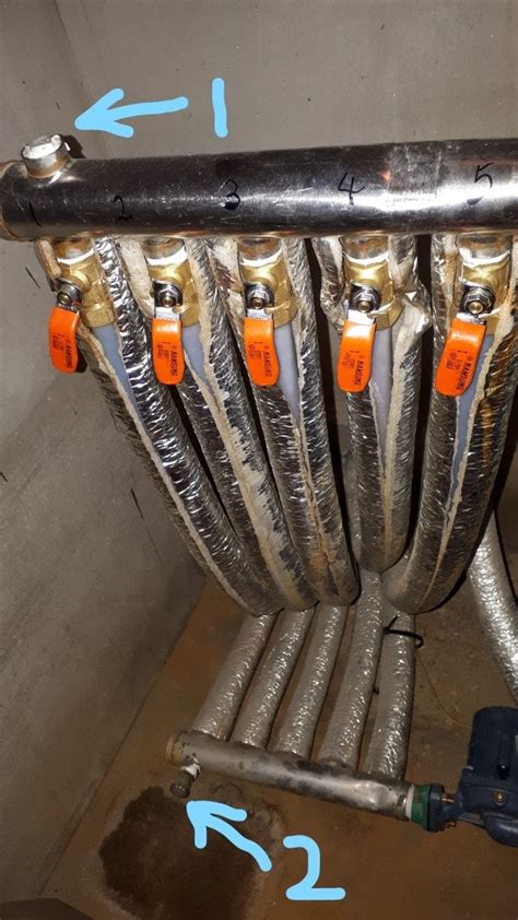 보충수탱크물통로 물이 콸콸콸 나옵니다 왜 그러는 건가요 지식in