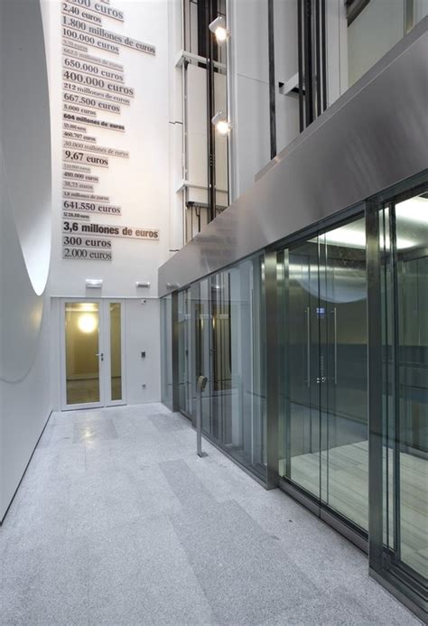 Núcleo Vertical Banco De España Paredes Pedrosa Archdaily México